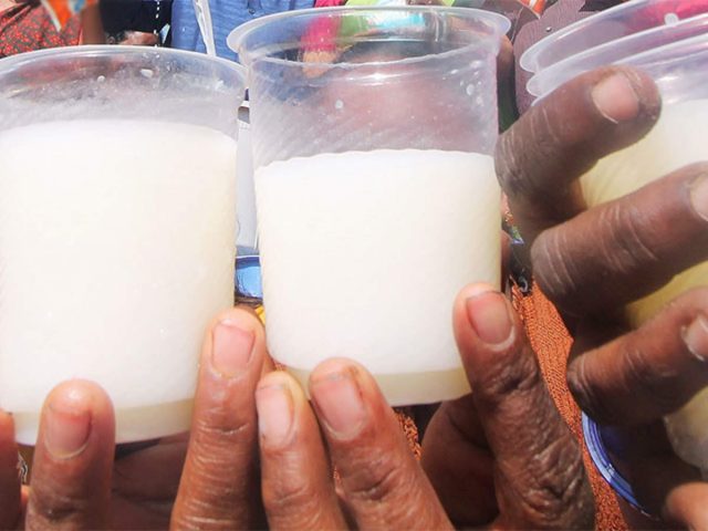 5 Tips and Tricks For Selling Milk Yourself - 2024 Farmers Guide ...