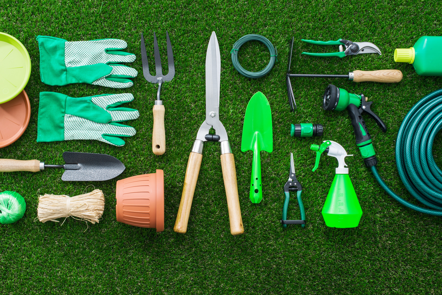 Best Gardening Gadgets for Beginners that You Must Know About - Urban ...